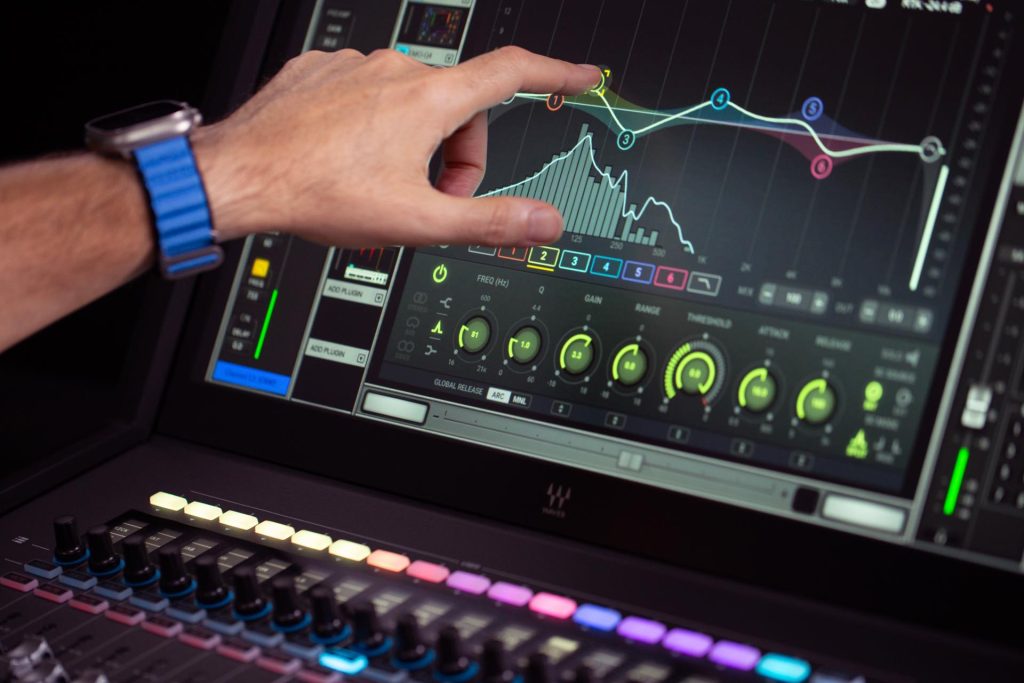 Waves eMotion LV1 Classic | Waves初の一体型ライブミキシングコンソール | Digiland（デジランド）