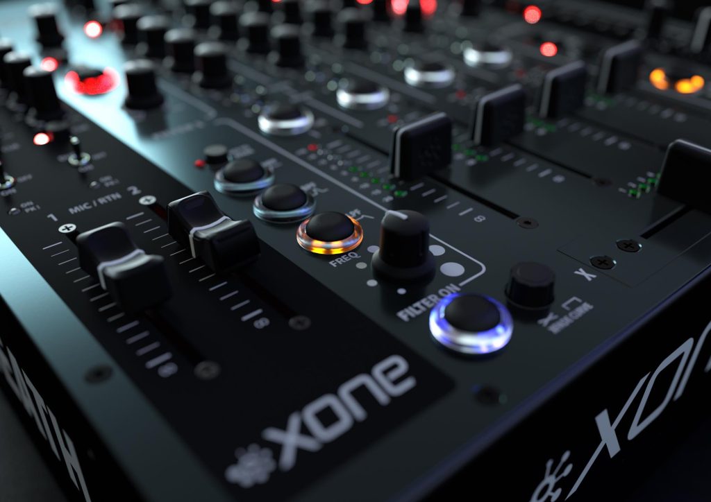 Allen & Heath XONE:92 mk2 | ロングセラーミキサー「Xone:92」をアップデートした4+2 チャンネル アナログDJ ミキサー | Digiland（デジランド）