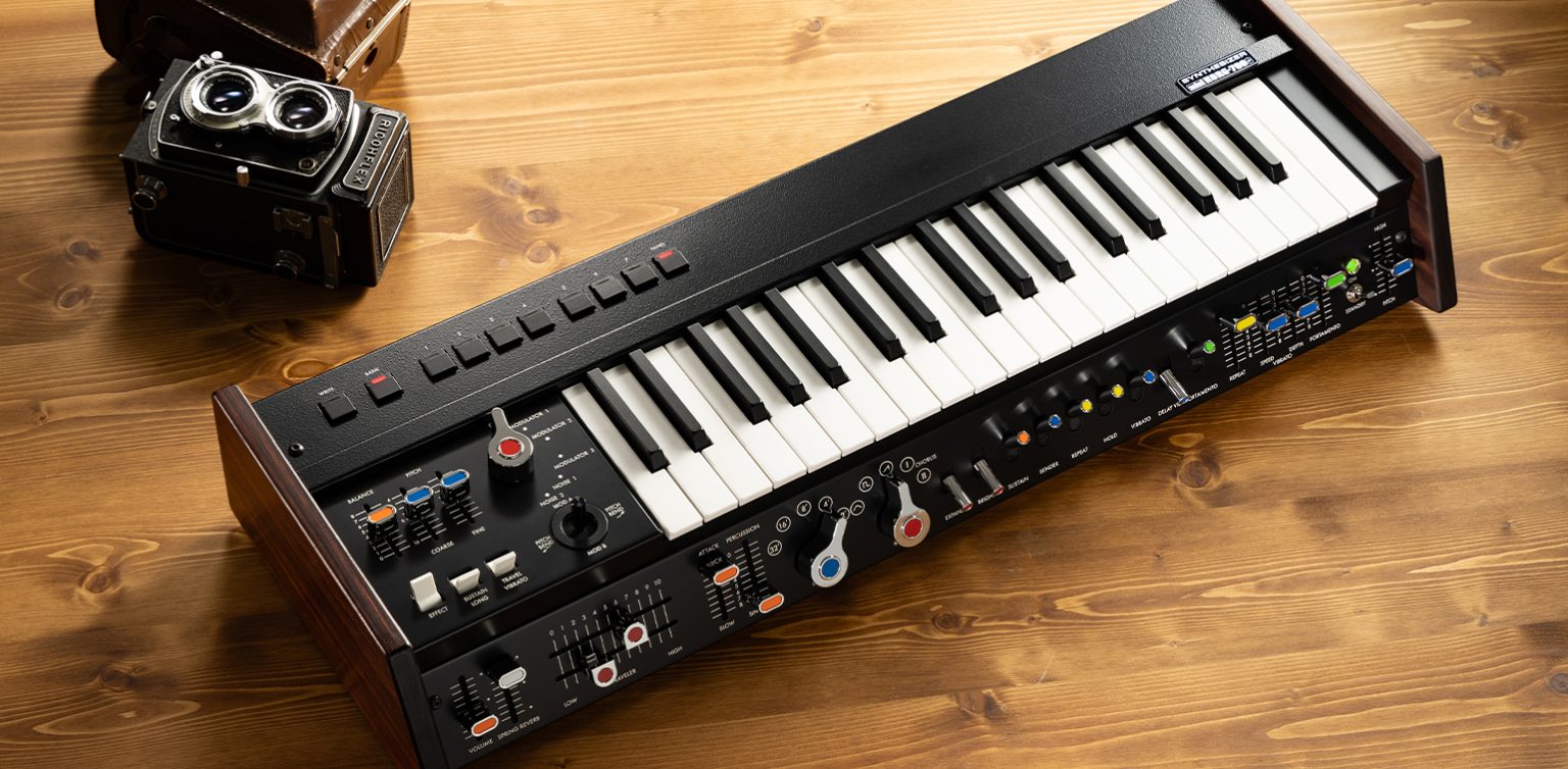 KORG multi/poly module | 「Mono/Poly」をコンパクトに進化させたデスクトップ＆ラック対応モジュール ...