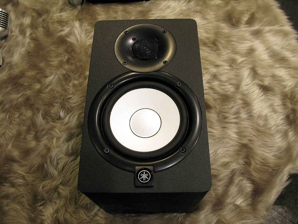 YAMAHA_HS5_01 – Digiland (デジランド)｜島村楽器のデジタル楽器情報サイト